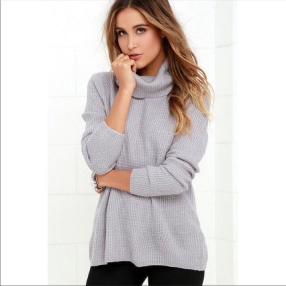 Lulus | Sweaters | Lulus Grey Sweater | Poshmark